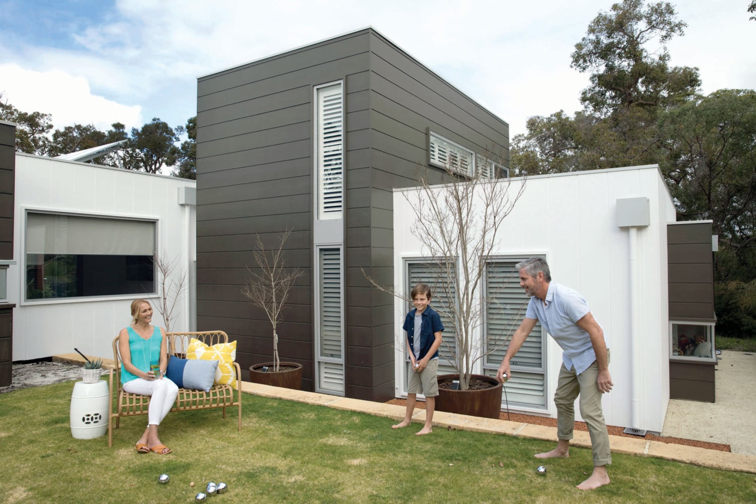 Stria Cladding - ADX Depot